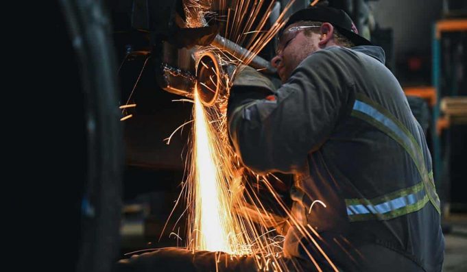 6G vs 6GR Welders: What Are The Differences? - Welding Magazine